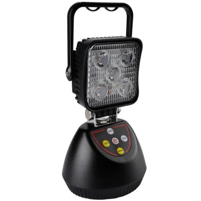 China Portable Magnetic Work Light with 7.4V 1800mAh Li-ion Battery 4-5h Charging Time and 100%-30%-SOS-Amber Warning Modes for sale