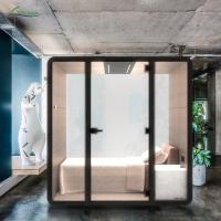 China Customizable Size Noise Reducing Work Booth 2 Power Outlets for a Comfortable and Work Environment for sale