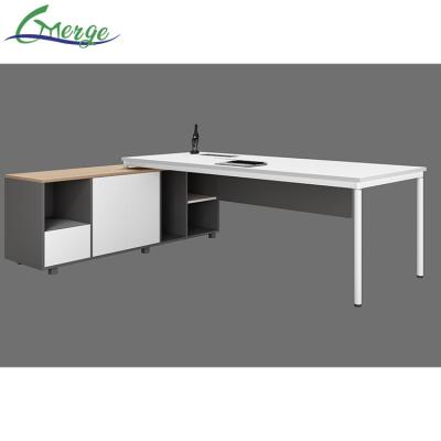 China Assembly Required Yes Open Space Workstation of Office Customizable Office Furniture for Personalized Workspaces for sale