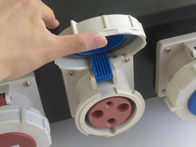 China Portable Mobile Power Distribution Box Rain / Shock Resistant 125 Amps Current for sale