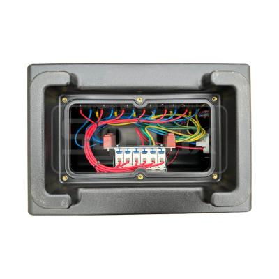 Cina Syntax MS7 Tre Fase 32A HDPE Portable Distribution Box IP67 con 6 numeri Nema Dual Sockets con stagno di messa a terra 395x260x275mm in vendita