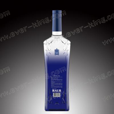 Cina Sigillamento di gomma Cork Cap Vodka Glass Bottle vuoto in vendita
