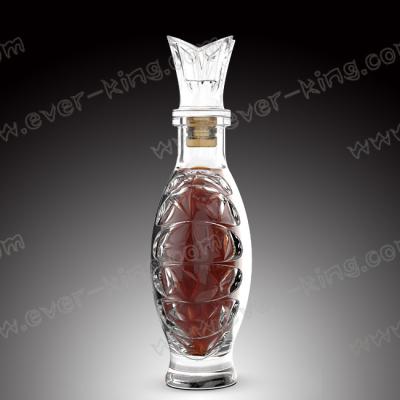 China SGS Oval 500ml High Flint Whiskey Glass Bottle for sale