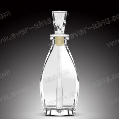 China SGS Cork Sealing White Glass 750 ml-Whisky-Flasche zu verkaufen