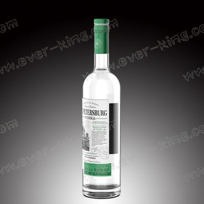 Cina 500ML Flint Glass Vodka Liquor Bottle con Cork Seal in vendita