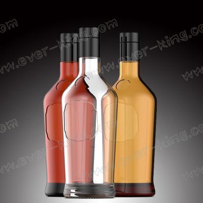 Cina bottiglia di vetro del whiskey 700ml con la vite Cork Lid in vendita