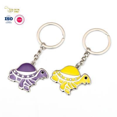 Cina Low Price Product ice skates Shoes Shape motel keychain Soft Enamel Zinc Alloy Enamel Key holder in vendita