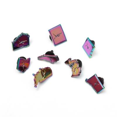 Cina Factory Direct Sale Brass Rainbow Dancer Bespoke Metal Garment Accessories Lapel Pins for  gift in vendita