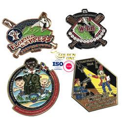 Cina U.S.A. Art Anime Custom Gold Lapel appunta il distintivo molle sveglio brillante dello smalto con la scatola in vendita