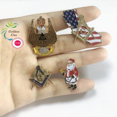 Cina Freemason Mason Usa Shiny Gold Plated Custom Lapel Pin Soft Enamel Custom Logo Badge in vendita