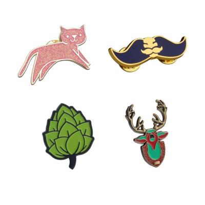 Cina personalizzato morbido duro smalto pin forma dorata zinc alloy metallo business uomini carini lapel pin broche per vestiti in vendita