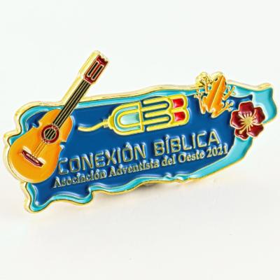 中国 lovely cute music guitar silkscreen kawaii pins hard cartoon enamel custom pin badge for kids gift 販売のため