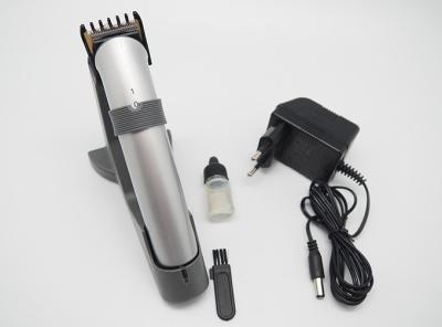 China RF-608   Auto Hair Cutting Machine Rechargeable Hair Clipper Barber Trimmer for sale