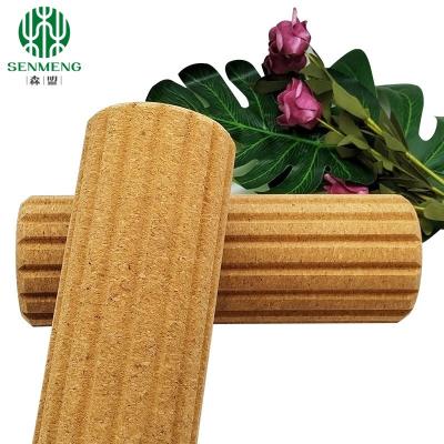 Cina High Density Natural Release Fitness Exercising Cork Yoga Massage Roller in vendita