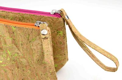 China Scratchproof Makeup Cork Fabric Bags Lightweight Cork Toiletry Bag Eco for sale
