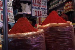 Cina 0,3% peperoncini rossi di Chili Powder Hot Spicy Fragrance Caienna dell'impurità spolverizzano 100% puro in vendita