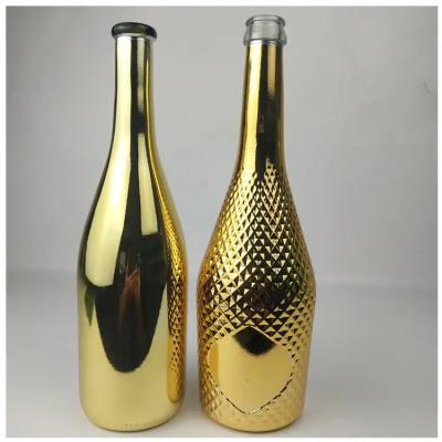 Cina Bottiglia di vetro su misura Rotonda 750 ml Bottiglia vuota di champagne dorata in vendita