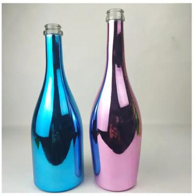 Cina Bottiglia di vetro su misura Rotonda 750 ml Bottiglia vuota di champagne dorata in vendita