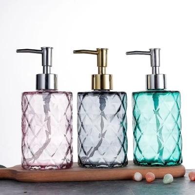 Cina Materiale del collare Borosilicato vetro Squeeze Tipo Pressa Bottiglia di vetro per disinfettante per mani in vendita