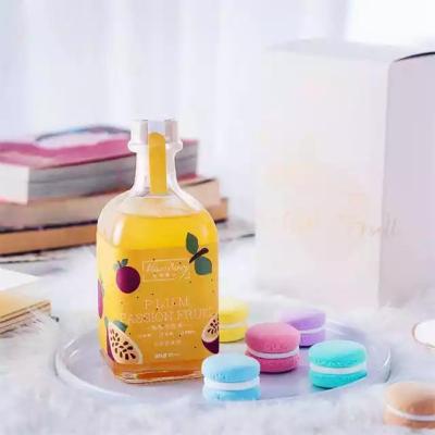 中国 500ml 700ml 800ml ガラスのボトル ワインのためのカスタムガラスのボトル ウィスキー 空き四角ボトル 販売のため
