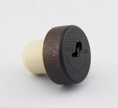 Cina Liquor Custom Bottiglia di vetro in sughero sintetico da 750 ml con tappo di legno e colore personalizzato in vendita