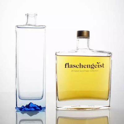 Cina Collare di vetro design rotondo bottiglia di liquore personalizzata per vodka gin whisky tequila spirit in vendita