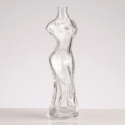 Cina Prodotti in vetro 500 ml Vodka femminile Vetro whisky bottiglia di vino rosso per l'industria cosmetica in vendita