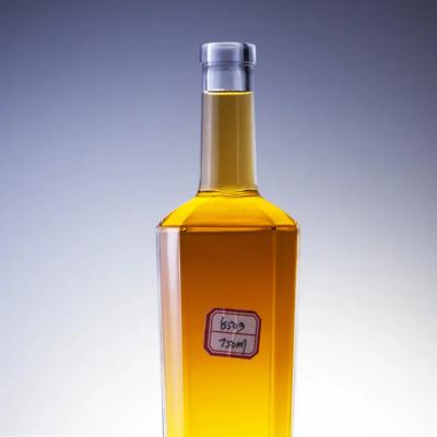 中国 容量 750ml 丸型 スーパー フリント ガラス ウォッカ ジン ラム ガラス ボトル 威士忌 体重 販売のため