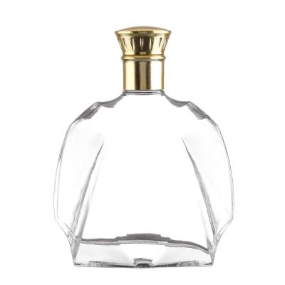 Cina Bottiglia di liquore in vetro nordico rotondo con coperchio di legno e tappo di bottiglia di sughero naturale in vendita
