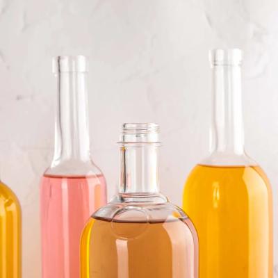 Cina 375Ml 500Ml 750Ml 1000 Ml bottiglia di vino liquore di vetro vodka con specifiche personalizzate in vendita