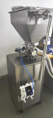 중국 물 주스 10-1000ml 다중 머리를 위한 306개의 자동화된 충전기를 의심하세요 판매용