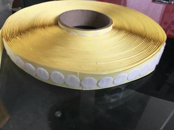 Quality 22MM diameter 100% polyester hook and loop self adhesive dots coins with yellow for sale