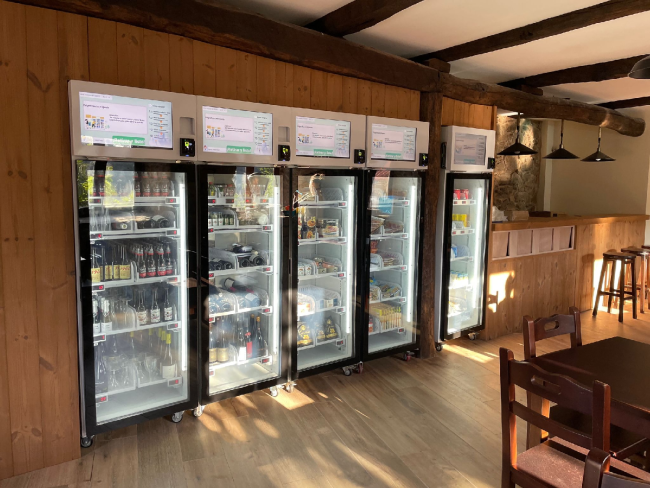 Big Capacity Touch Screen Snack Drink Smart Fridge Open Door Vending Machine in Spain