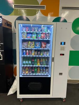 China Cold Soda Drinks Snack Vending Machine for sale