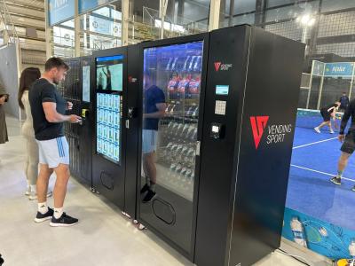 China Sport Clubs Gym Rental Vending Machine With Card Reader For Renting Padel Rackets Tennis Equipment for sale