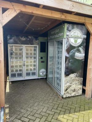 China Refrigerated Vending Machines For Dairy Products -22~20℃ Automated Cheese Vending Machine for sale