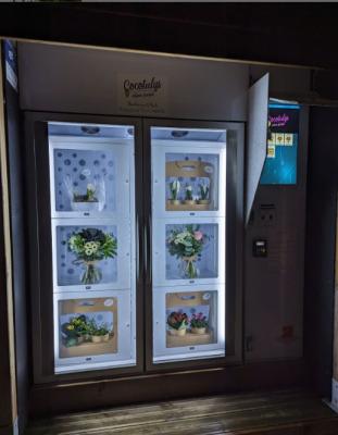 China High Capacity Locker Vending Machine Customizable Lockers For Fresh Flowers Farm Products for sale