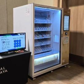 China Pharmacy Vending Machine Round The Clock Availability Of Essential Medicines Anytime for sale