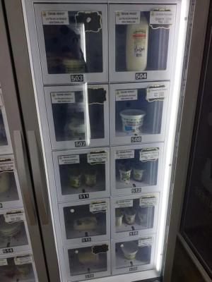 China Máquina de venda de caixotes de 40 caixotes com design higiênico e sistema operacional Android 11 à venda