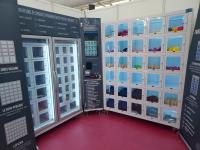 China Customized Graphics Vending Machine For Eggs Operating On Android 11 for sale