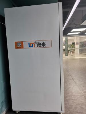 China Máquina de venda automática automática com sistema esperto da máquina de venda automática de controle remoto do tela táctil à venda