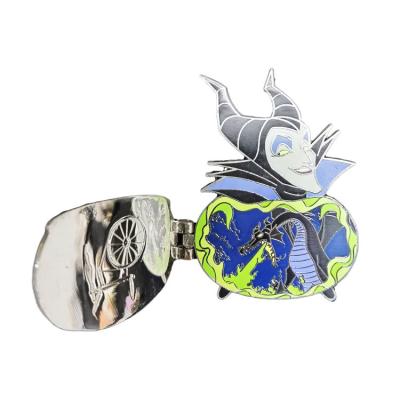 Cina Smalti Pin Double Custom Metal Badges delicatamente smaltano il metallo su ordinazione Pin Badges in vendita