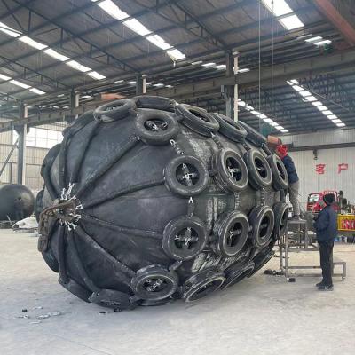 China Industrial-Grade Durable Pneumatic Fender CCS Certified for Ship Use Reinforced with Safety Port Rubber for sale