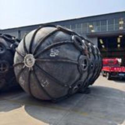 China The Qingdao Factory Directly Sells Pneumatic Fender for Marine Dock Floating Ship Accessories with CCS Certificates for sale