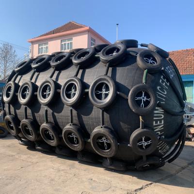 China Pneumatic Foam Filled Rubber Fender Durable CCS Certified for Ship Use in Offshore Applications for sale