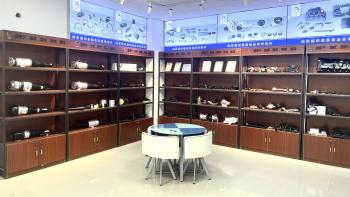 China Factory - Guangzhou Hlieir Automotive Parts Co., Ltd .