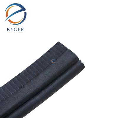 China Bonnet Side Seal LR012017 For Land Rover Range Rover 2010 - 2012 for sale