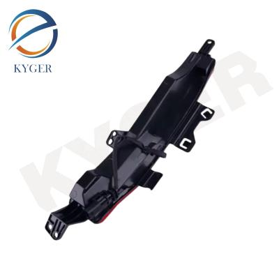 Cina LR102042 Auto Body Systems Rear Bumper Reflector Lamp Light LR060911 Adatta per Land Rover Discovery Sport 2015 -2021 in vendita