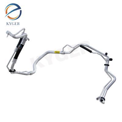 China Luftkonditionierung Kühlmittelsaugschlauch LR050805 LR036417 Für Land Rover Discovery 5 Range Rover Sport zu verkaufen