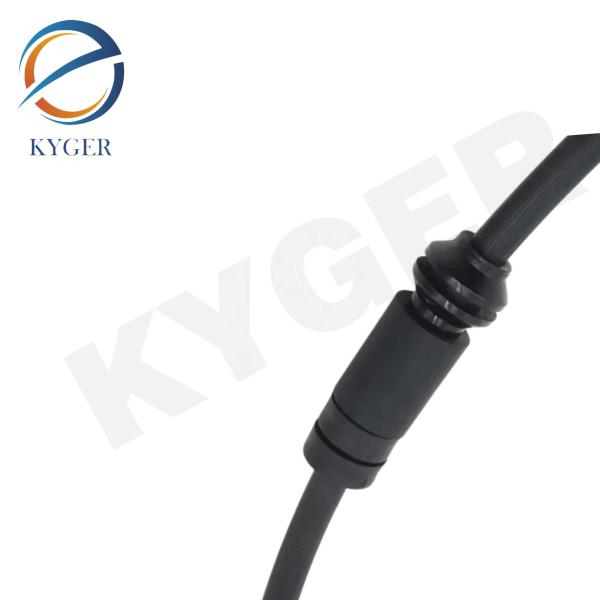 Quality LR135811 Right Front Brake Hose Discovery Sport L550 Land Rover Body Parts for sale